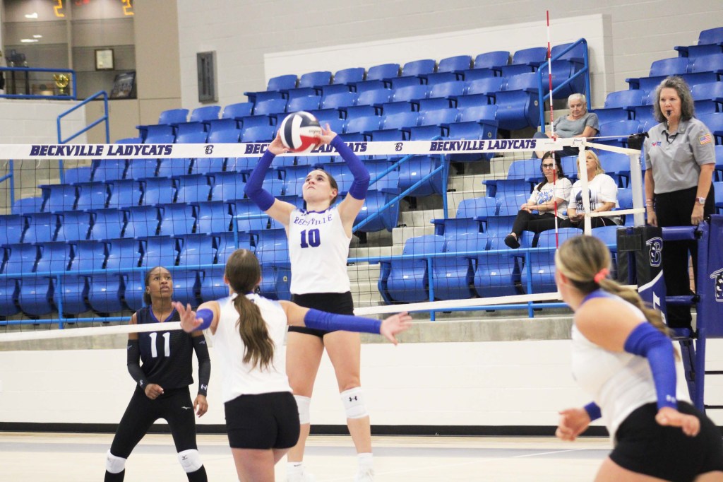Volleyball: Beckville sweeps Hawkins to snap two-game losing skid ...