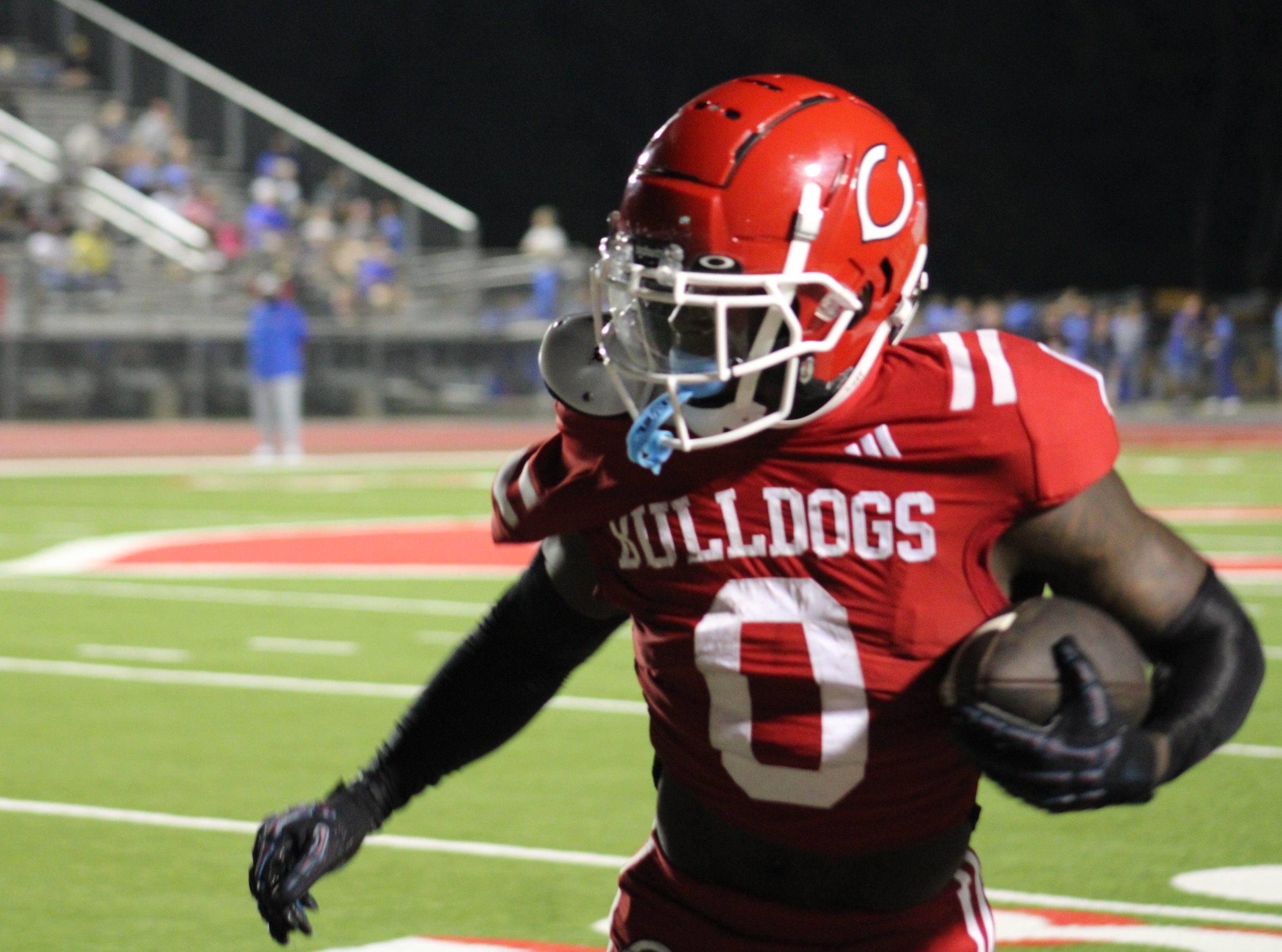 Football: Edwards and Smith combine for 310 and five TDs as Carthage ...