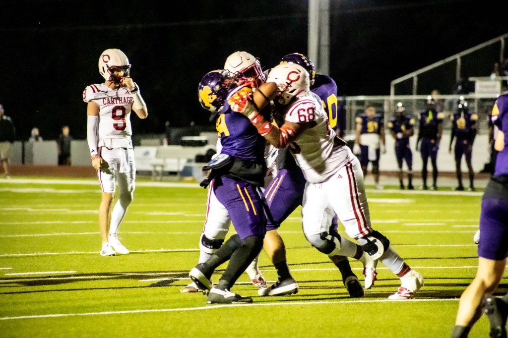 Football: Surratt throws for season-high 328 yards and six TDs as ...