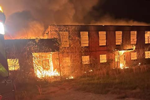 Firefighters battle blaze at old Beckville Elementary gym | Panola Watchman